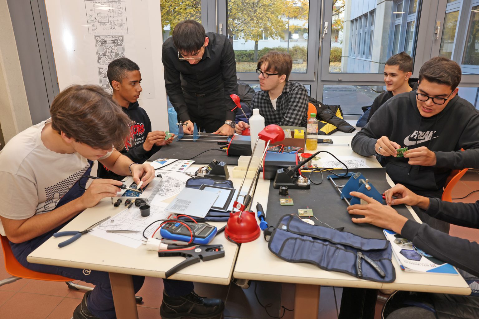 Aktivitäten – HTL Wien 10